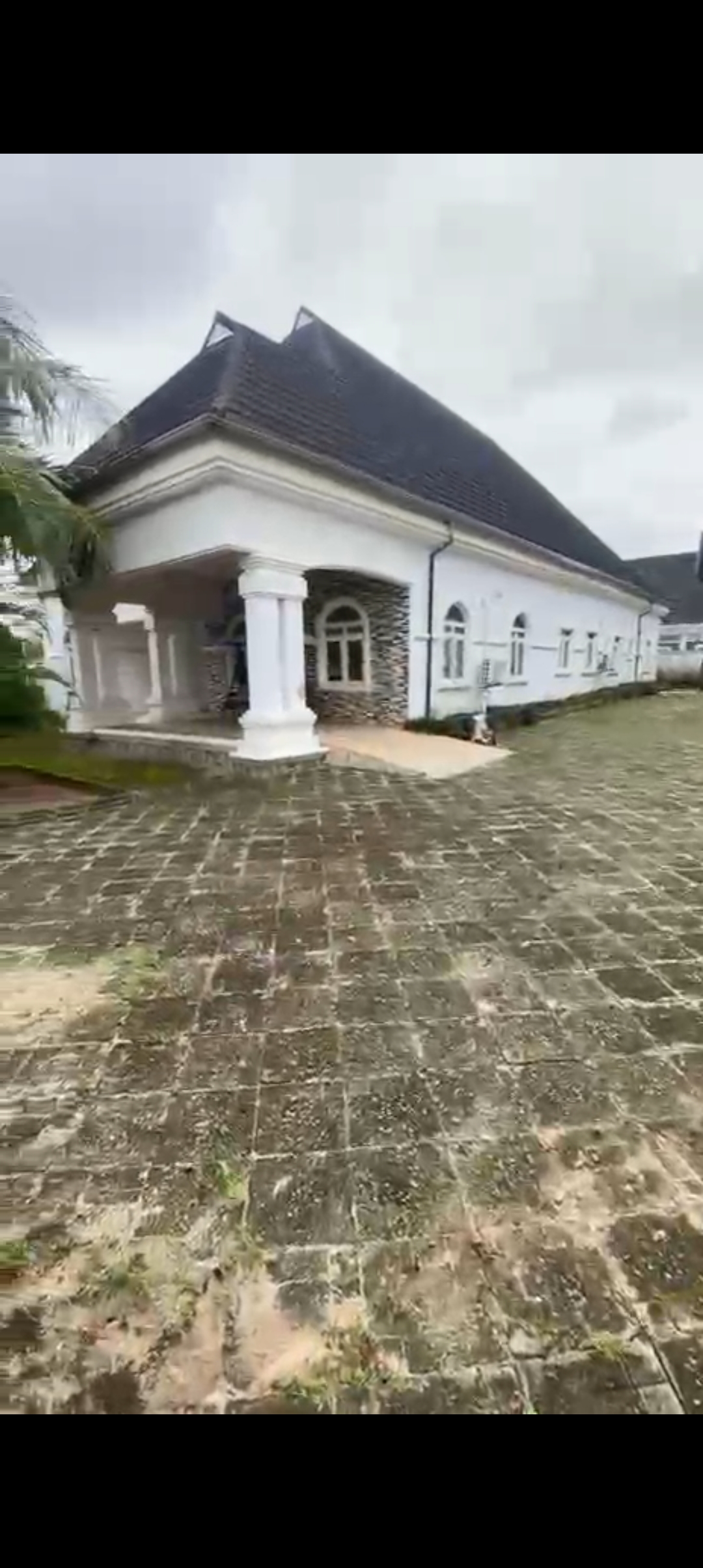 For Sale: 5 Bedroom Bungalow And 2bedroom BQ at Amagba GRA, Benin City ...